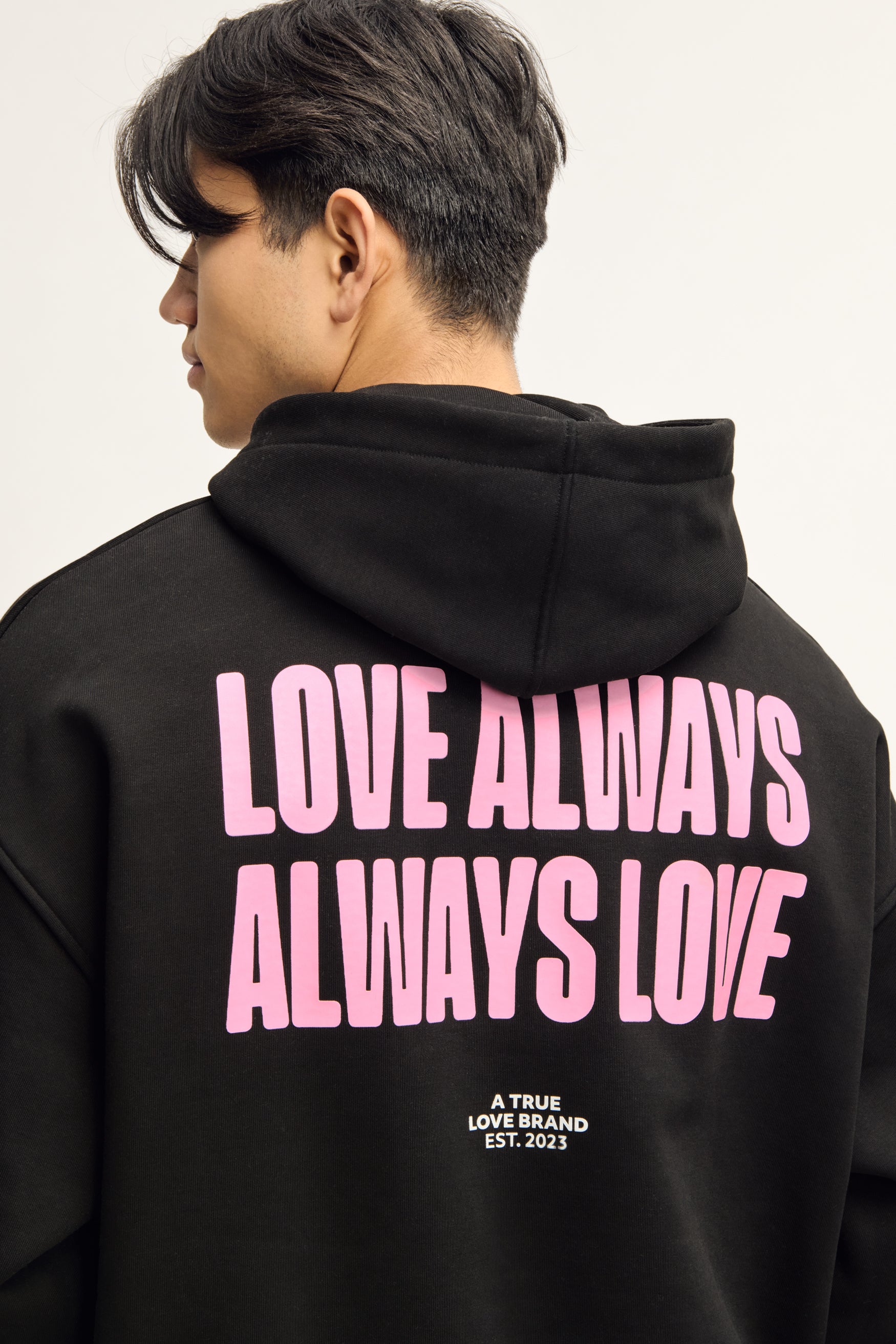 NEVER NOT LOVING Clothing - A true Love Brand
